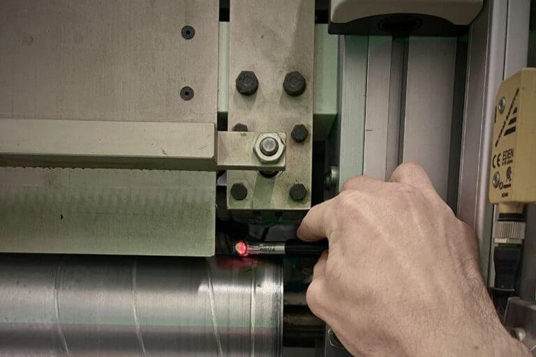 What are SMR probes? (Spherically Mounted Retroreflector) - TREON